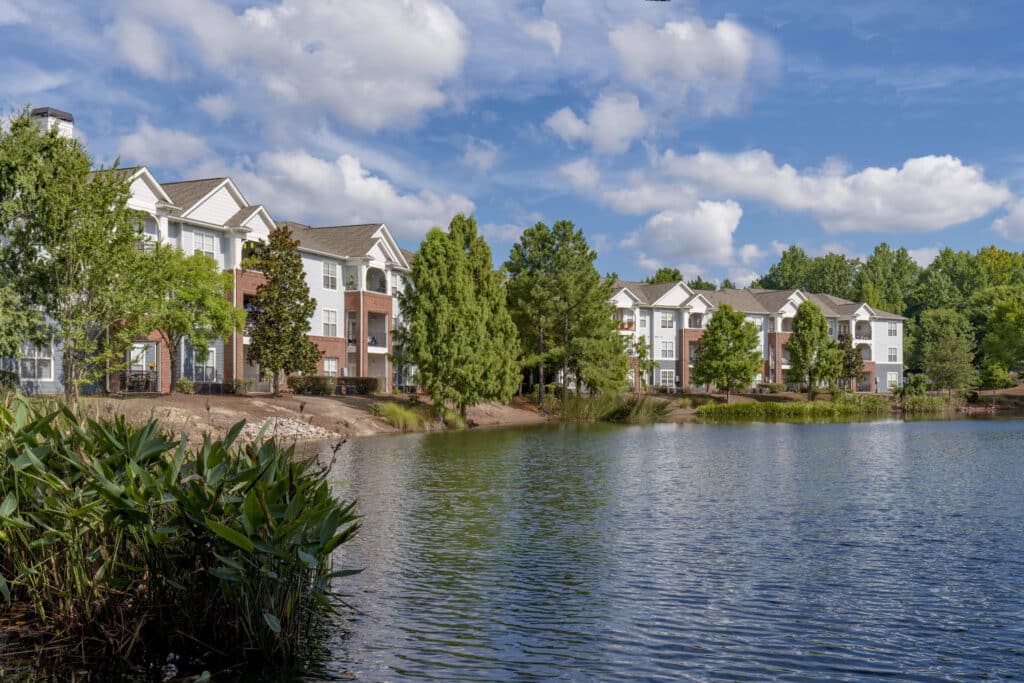 StoneBridge Investments - Private Equity Multifamily Investors